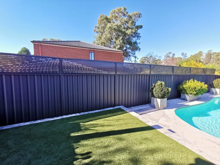 40% off DIY Colorbond fence extension kits | Screenline Australia